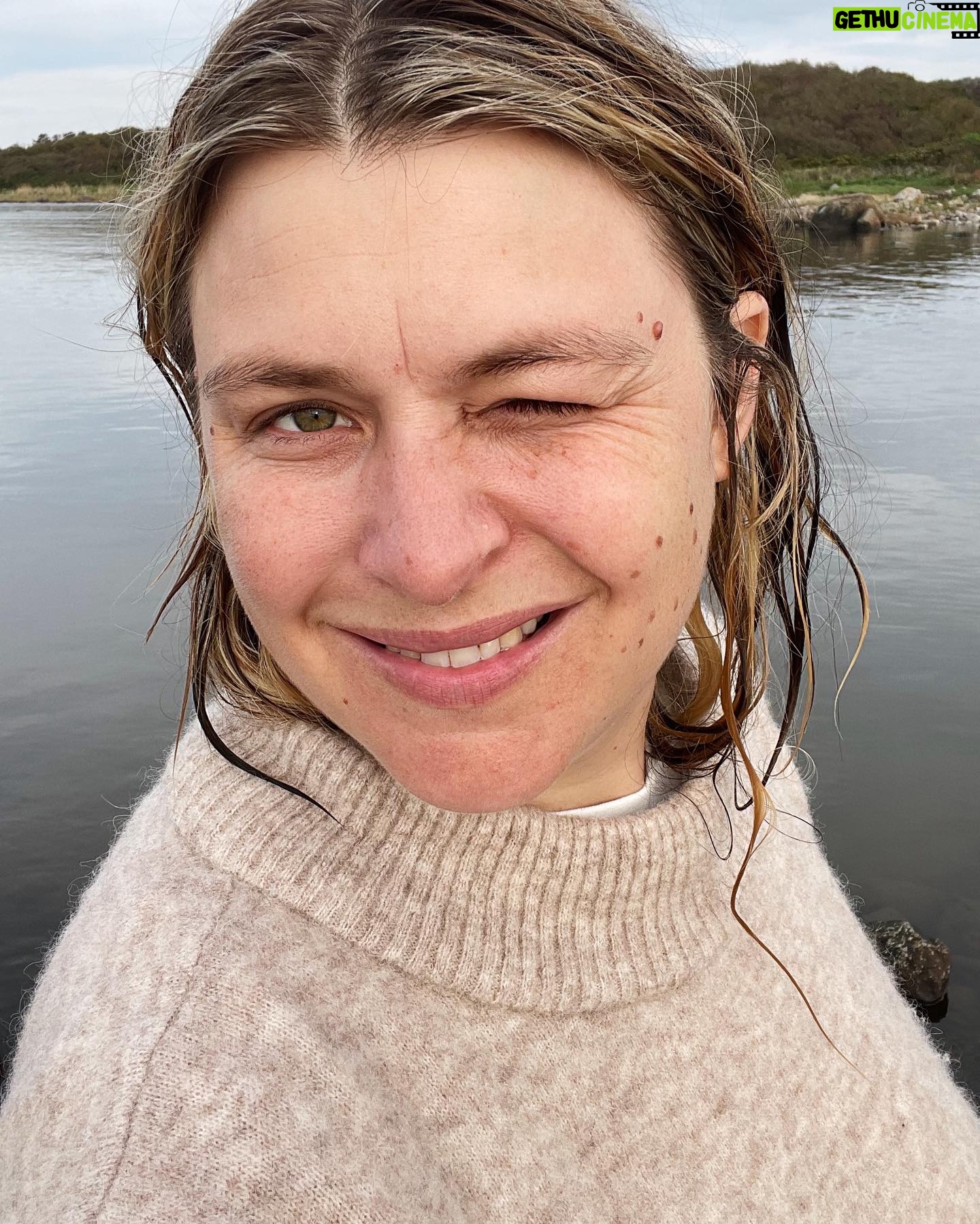 Actress Linnea Henriksson HD Instagram Photos and Wallpapers September ...