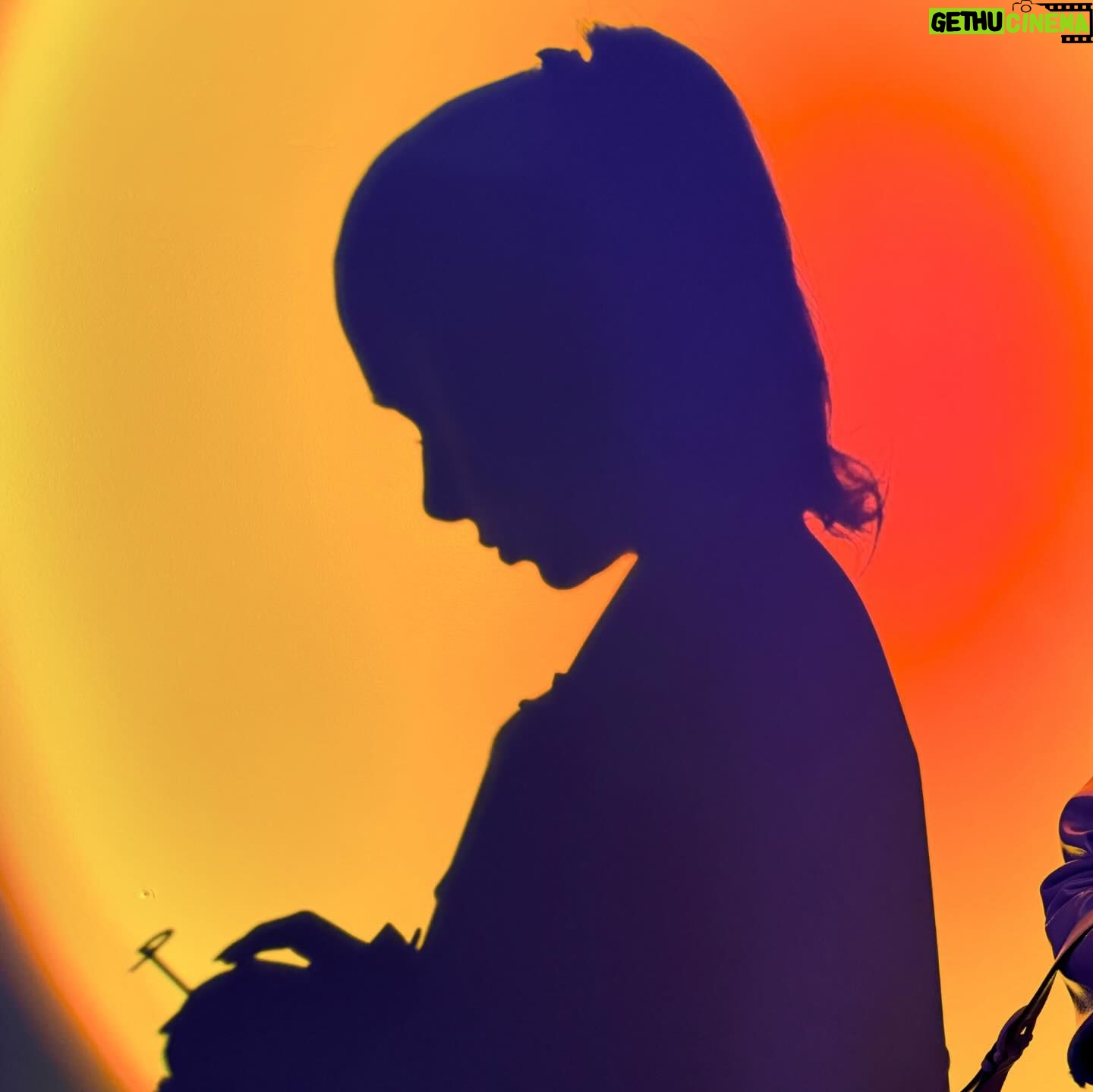 Lydia Night Instagram – burger boy | Gethu Cinema