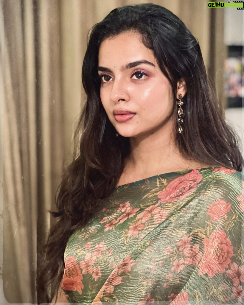 Actress MV Namritha HD Instagram Photos and Wallpapers June 2024 ...
