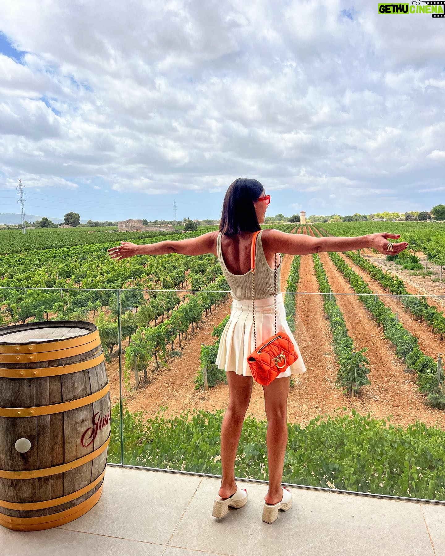 Mariam Hernández Instagram – Qué regalo de días de la mano de ...