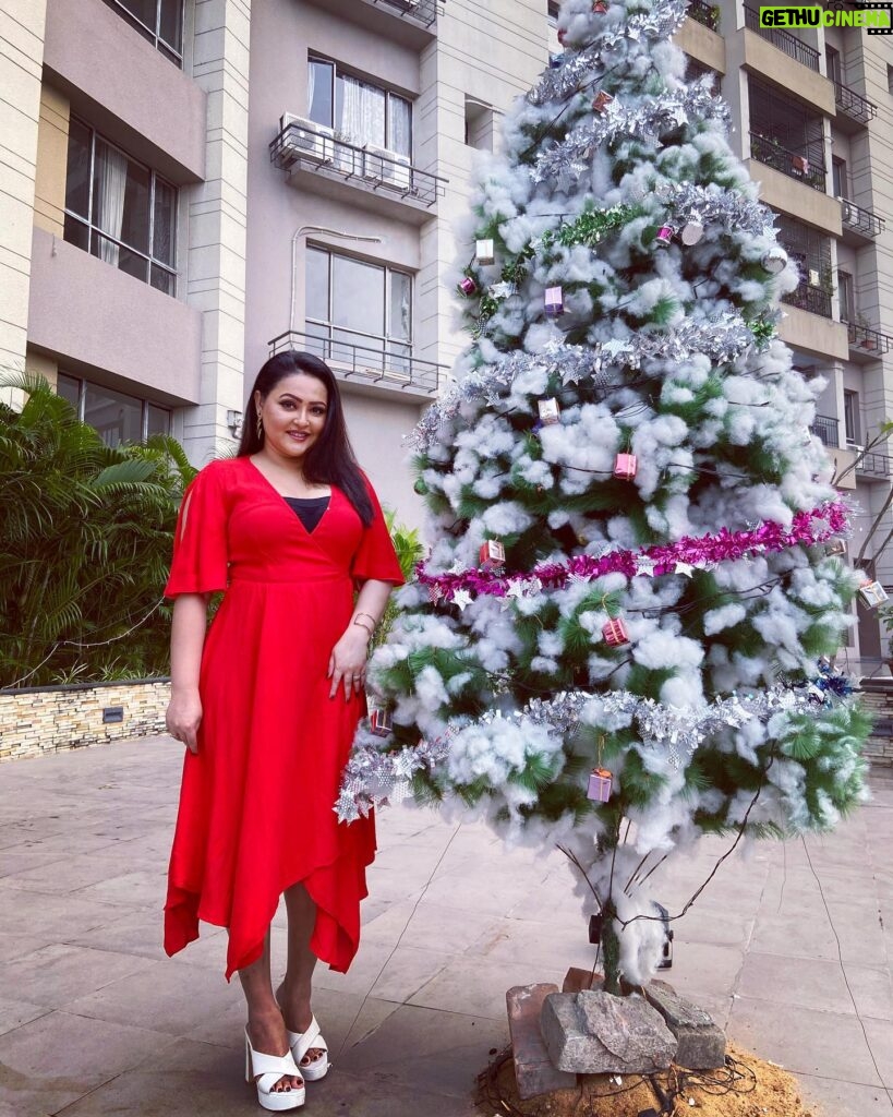Actress Megha Ghosh HD Instagram Photos and Wallpapers August 2023 ...