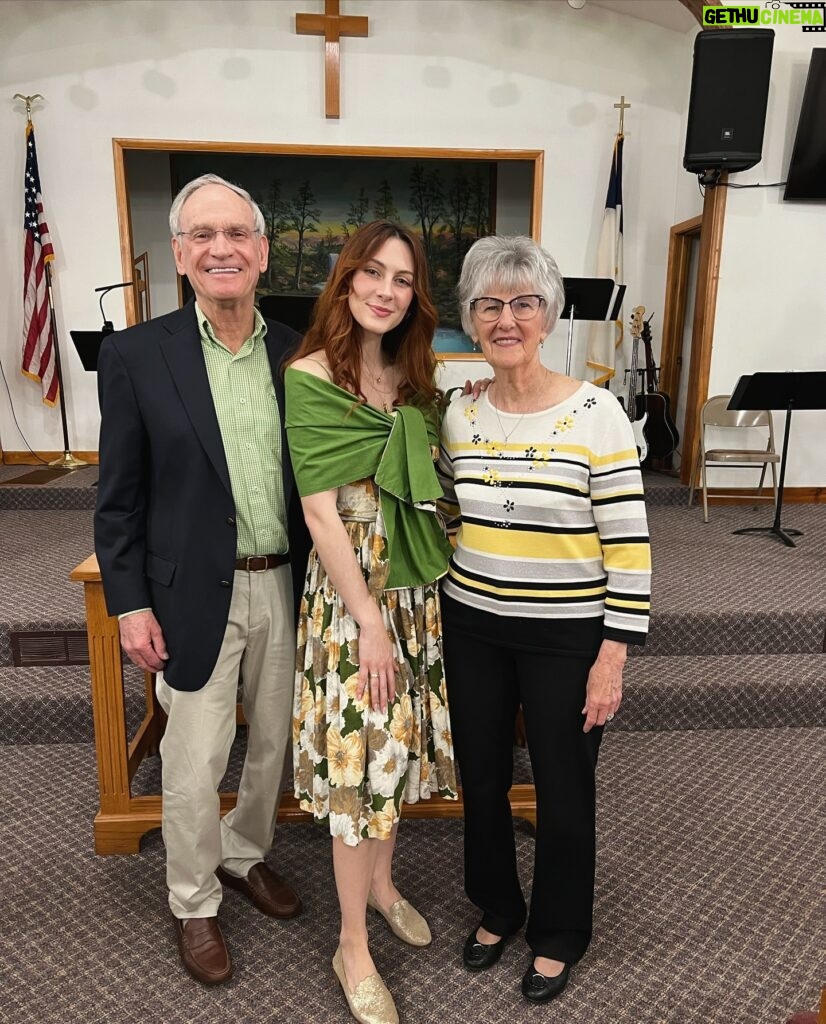 Actress Michaela Jill Murphy HD Instagram Photos and Wallpapers June ...