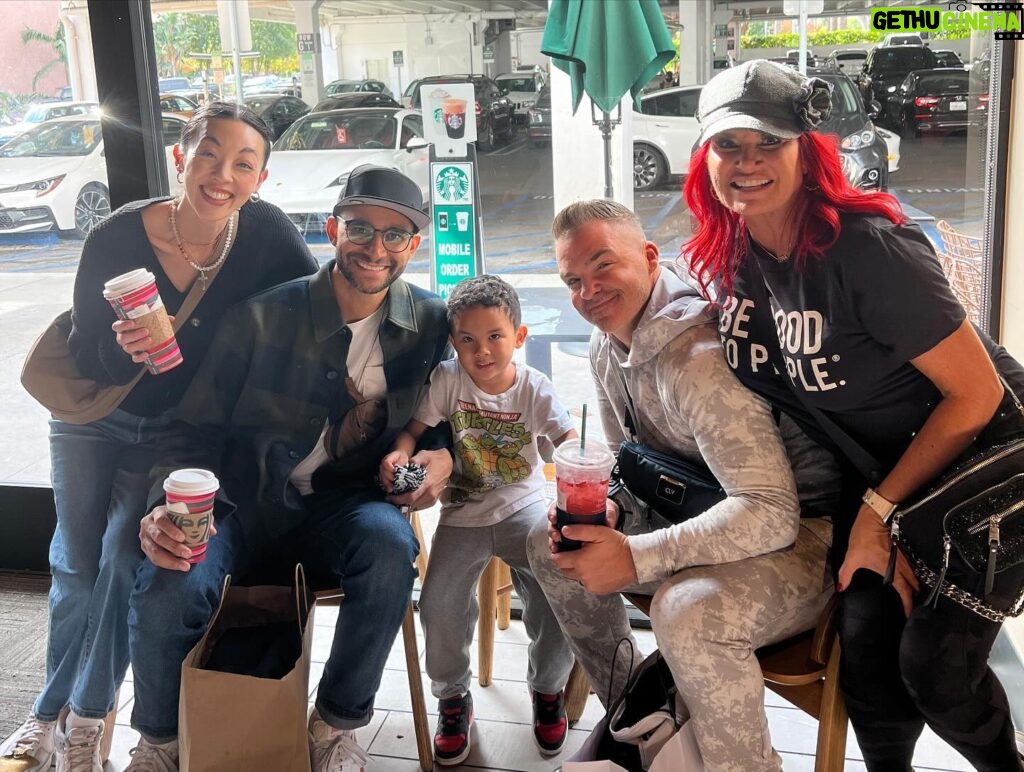 Actress Michelle Kim McCoy HD Instagram Photos and Wallpapers January ...