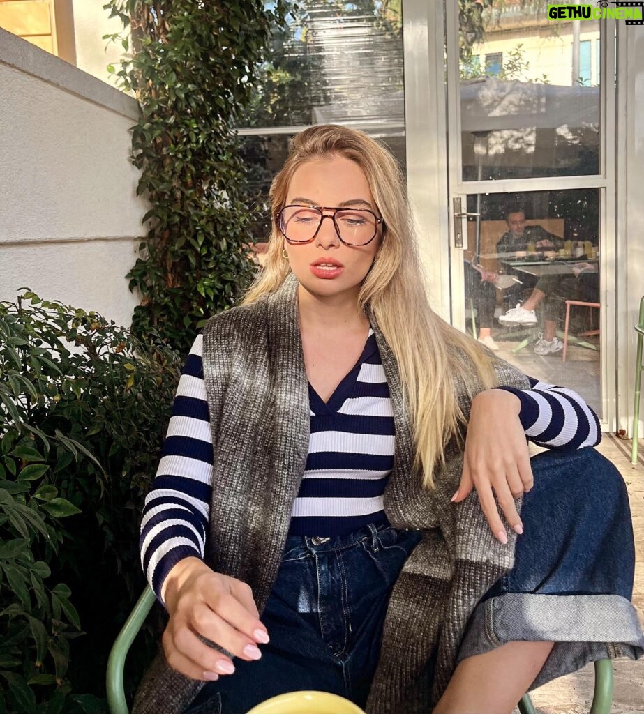 Actress Mina Derman HD Instagram Photos and Wallpapers June 2024 ...