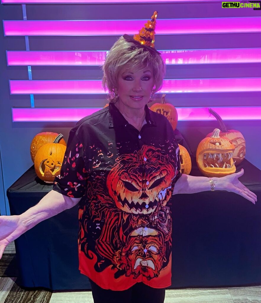 Actress Morgan Fairchild HD Instagram Photos and Wallpapers November ...