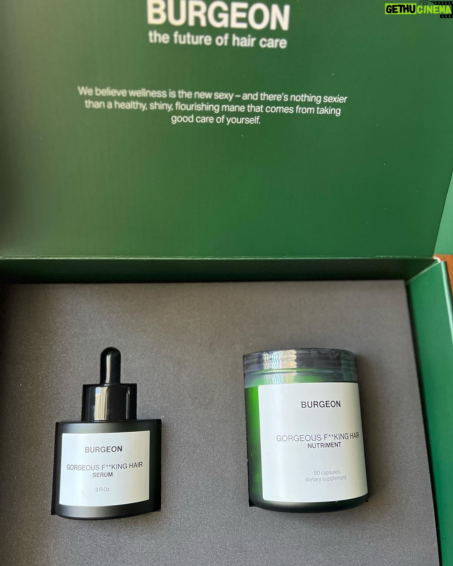 Actress Natasha Henstridge HD Instagram Photos and Wallpapers November ...