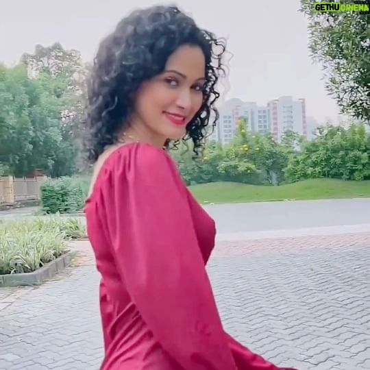 Neetha Shetty Instagram – Offooo… | Gethu Cinema