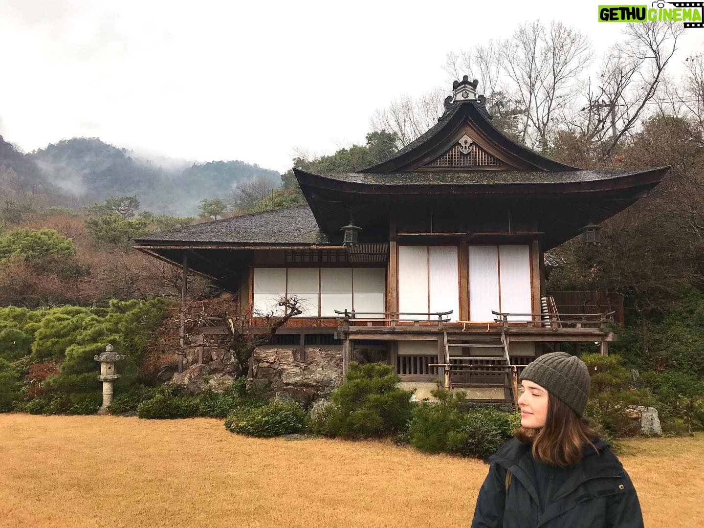 Philippa Northeast Instagram – Peepers done peepin’ | Gethu Cinema