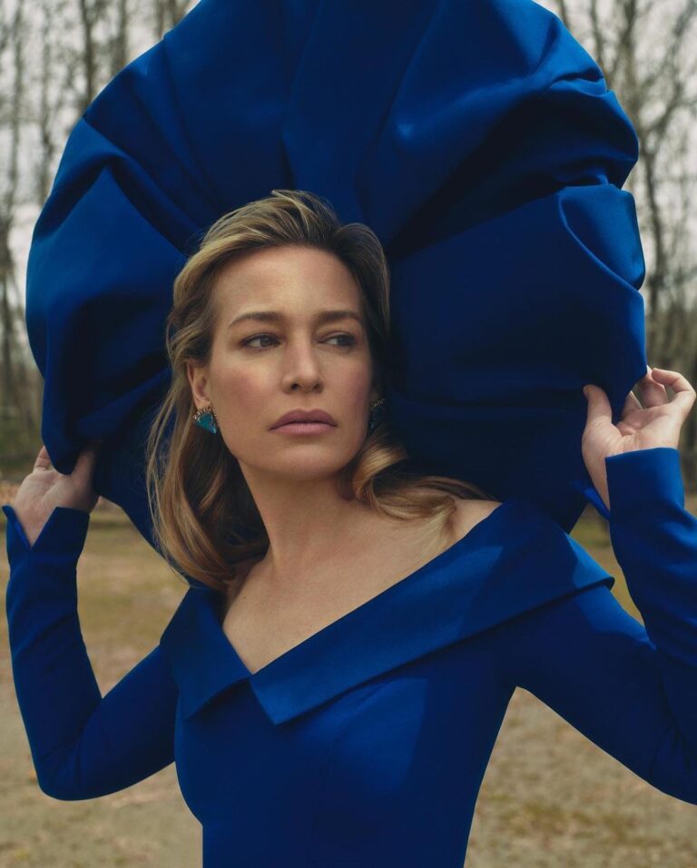 Top 10 Instagram Moments of Piper Perabo