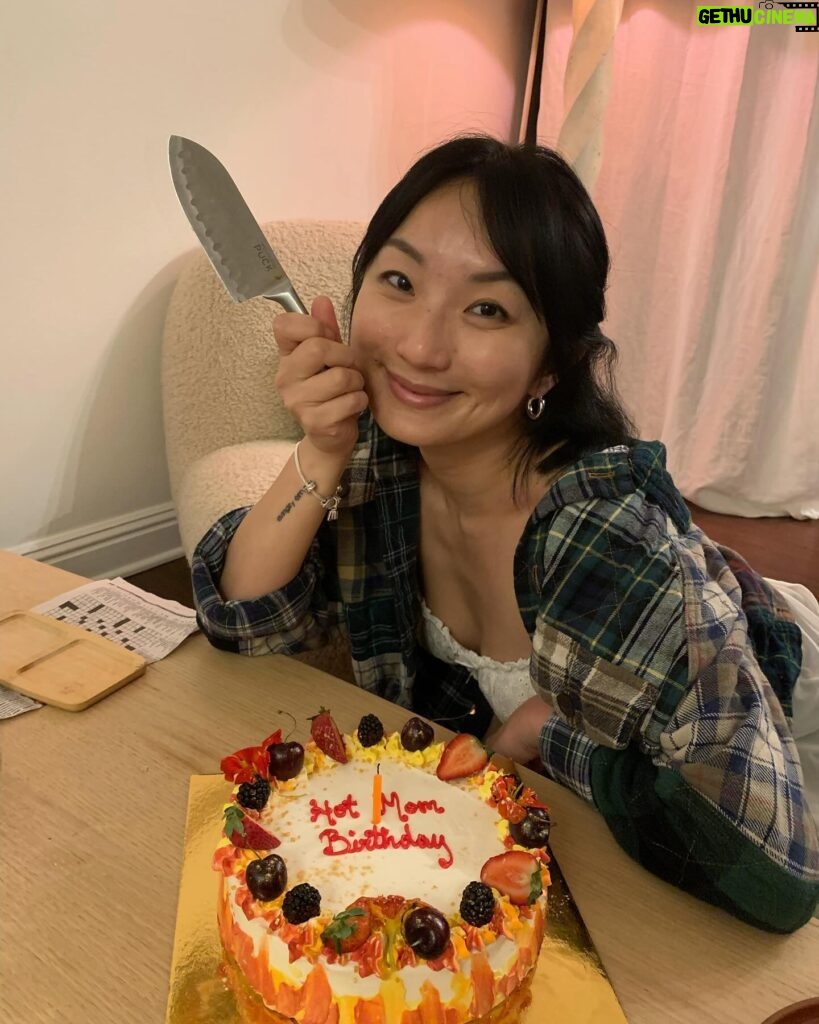 Actress Poppy Liu HD Instagram Photos and Wallpapers May 2024 | Gethu ...