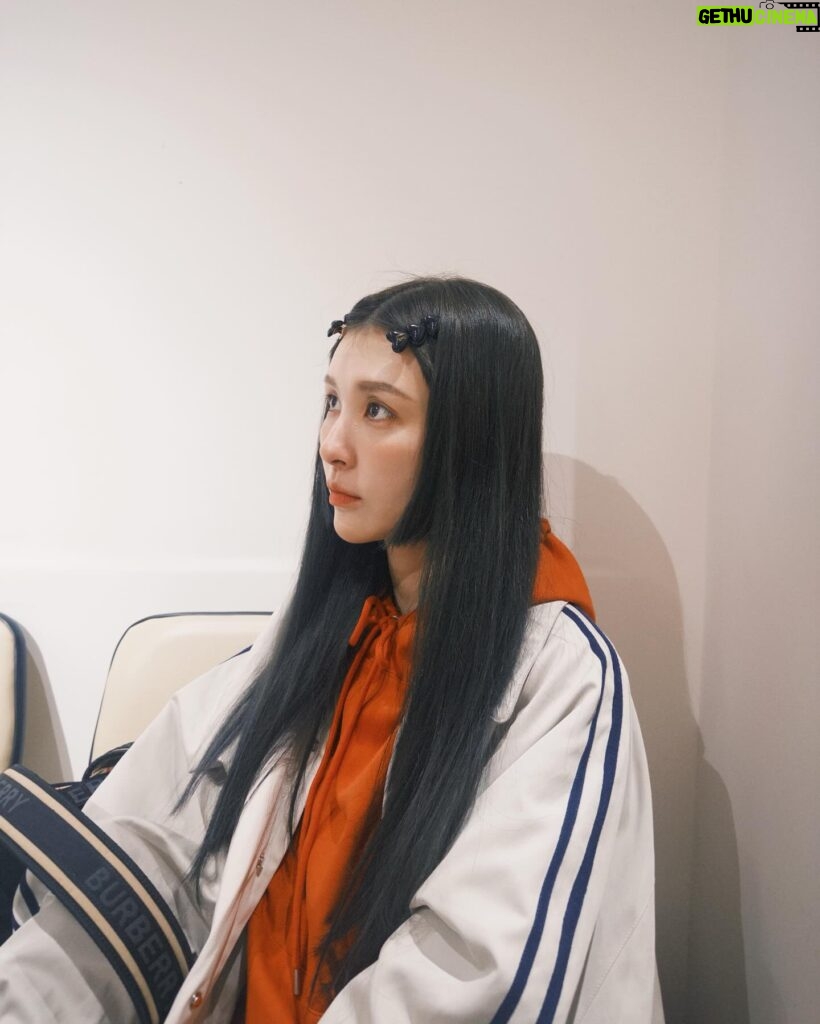 Actress Queen Wei HD Instagram Photos and Wallpapers January 2024 ...