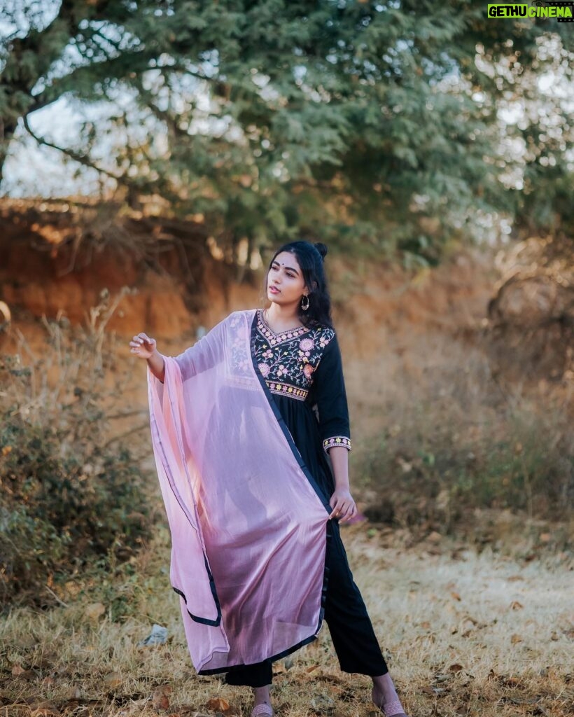 Actress Rakshana Induchoodan HD Instagram Photos and Wallpapers April 2024 | Gethu Cinema