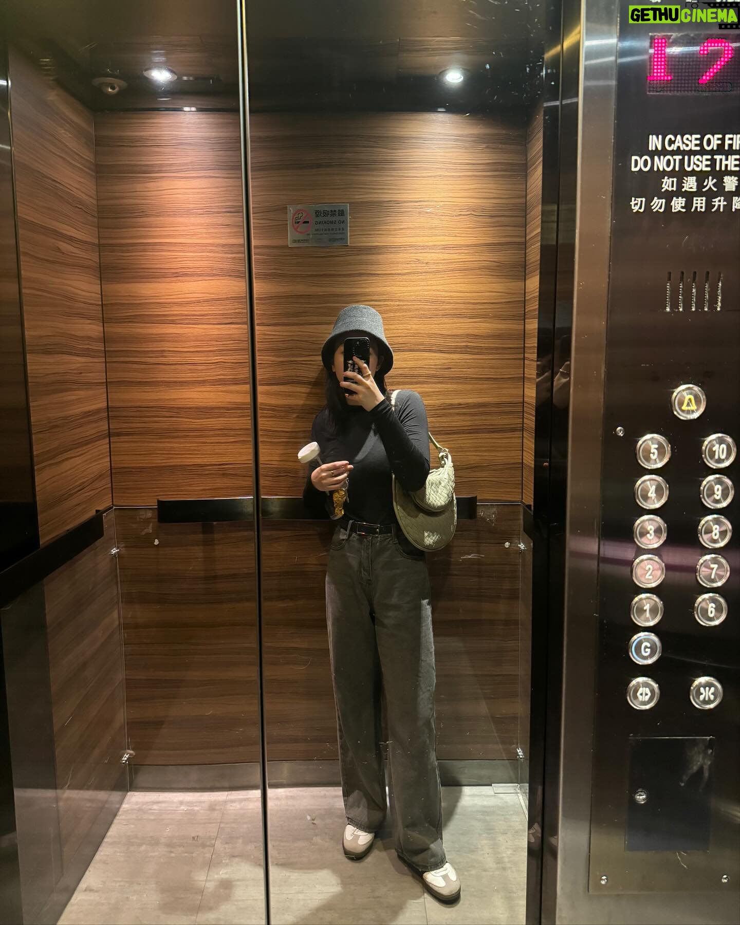Actress Renci Yeung HD Instagram Photos and Wallpapers April 2024 ...