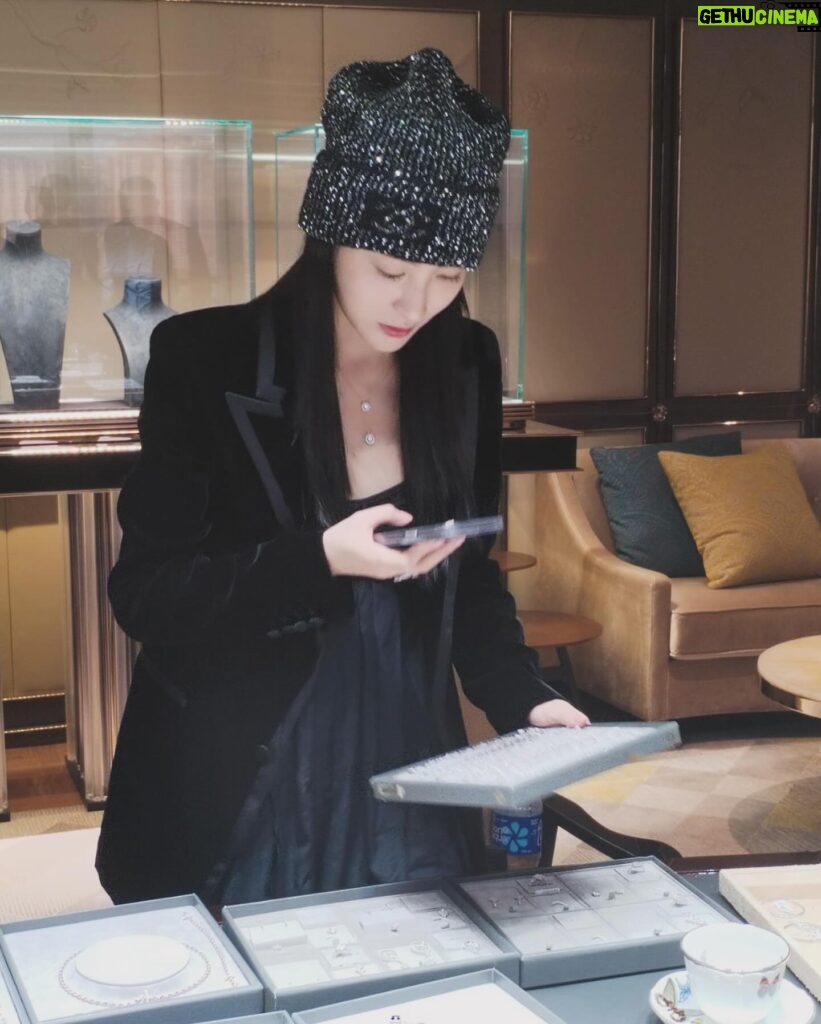 Actress Rosina Lin HD Instagram Photos and Wallpapers May 2024 | Gethu ...