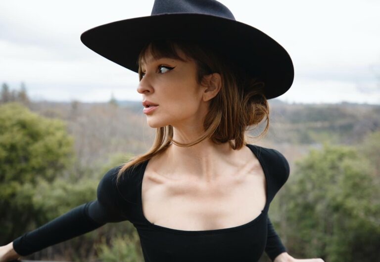 Ruby Modine S 10 Most Adored Instagram Photos