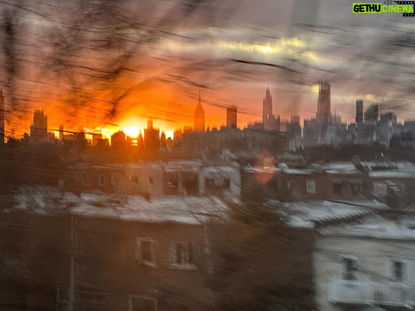 Sam Taylor-Johnson Instagram – Trains | Gethu Cinema