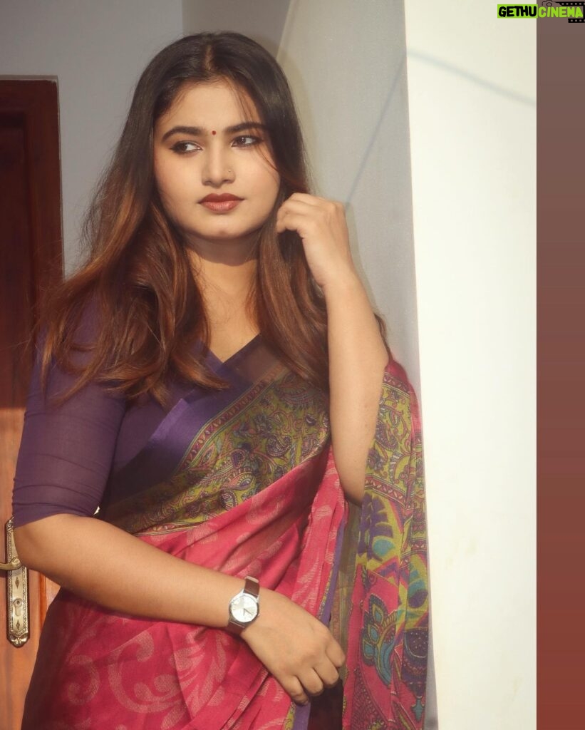 Actress Sandra Babu HD Instagram Photos and Wallpapers June 2024 ...