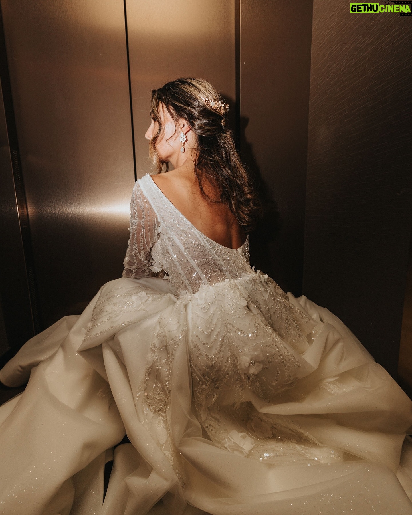 Actress Sandra Silva HD Instagram Photos and Wallpapers May 2024 ...