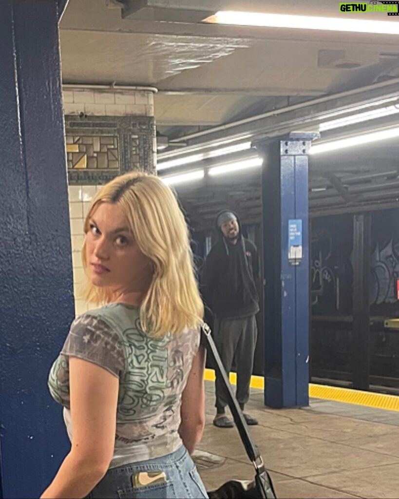Actress Shannon Berry HD Instagram Photos and Wallpapers September 2023 ...