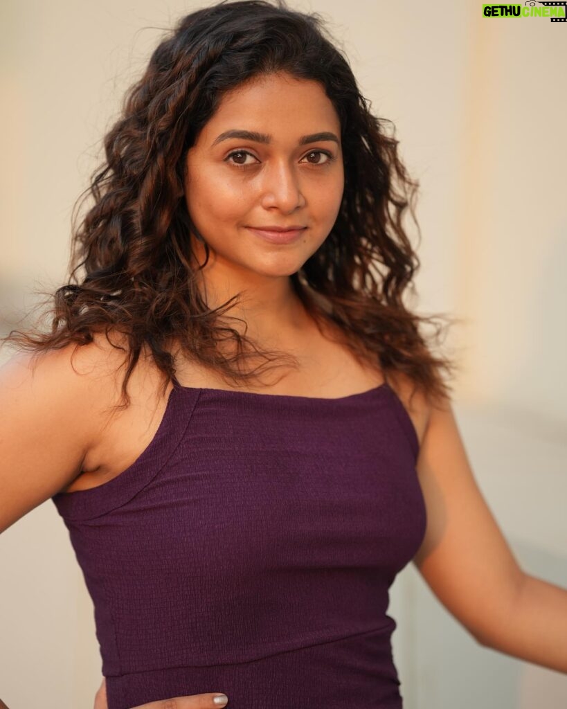 Actress Sharanya Ramachandran HD Instagram Photos and Wallpapers June ...