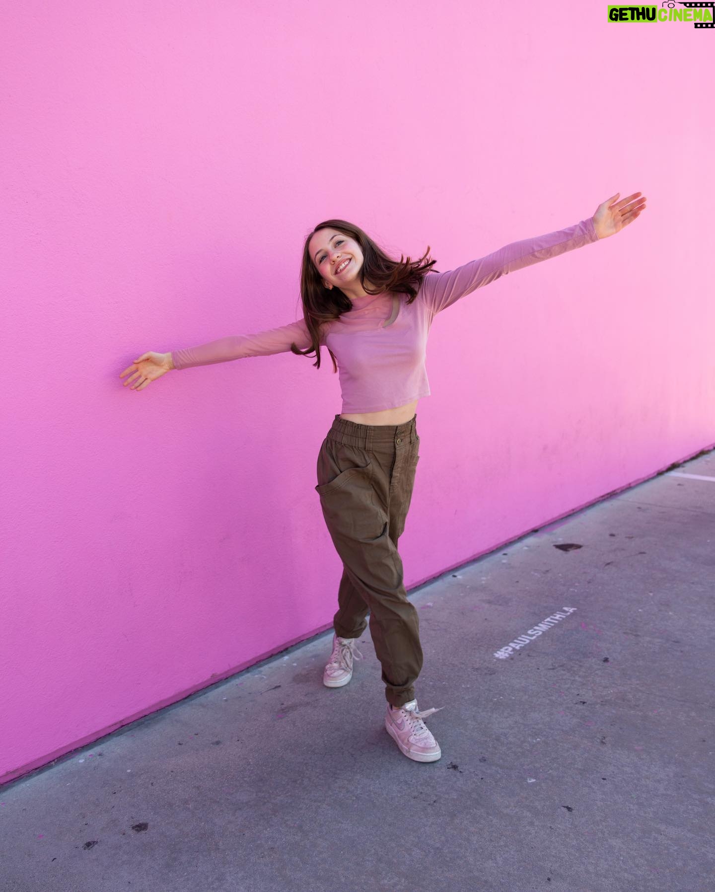 Shiloh Nelson Instagram – Swipe to see how I feel on the inside P.C ...