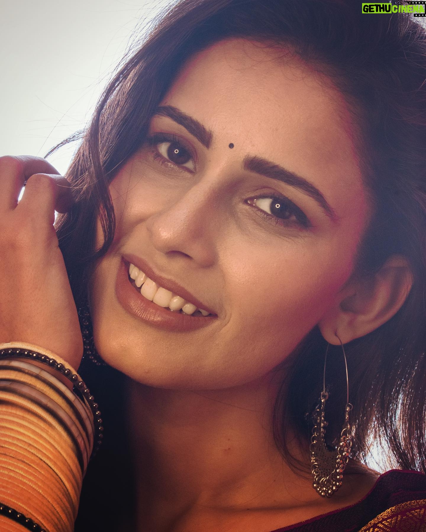 Actress Shivani Tomar HD Instagram Photos and Wallpapers March 2024 | Gethu Cinema