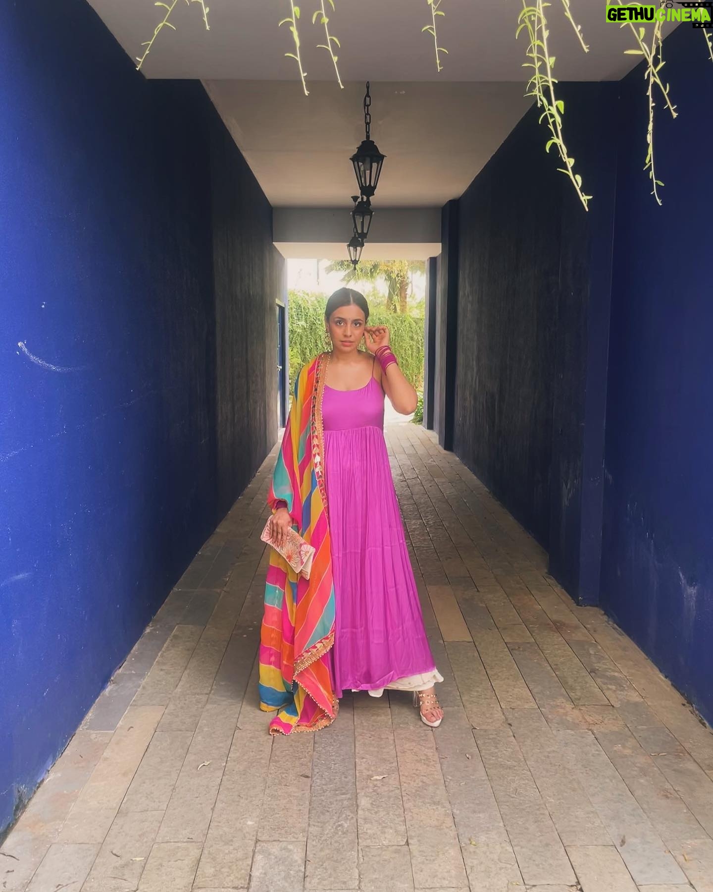 Srishti Ganguli Rindani Instagram – Kalar kular | Gethu Cinema