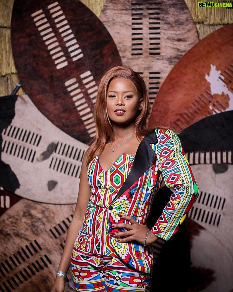 Actress Sthandile Nkosi HD Instagram Photos and Wallpapers June 2023 ...