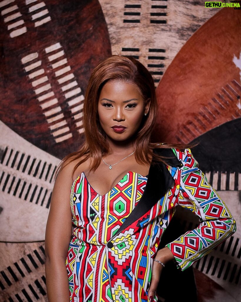 Actress Sthandile Nkosi HD Instagram Photos and Wallpapers June 2023 ...