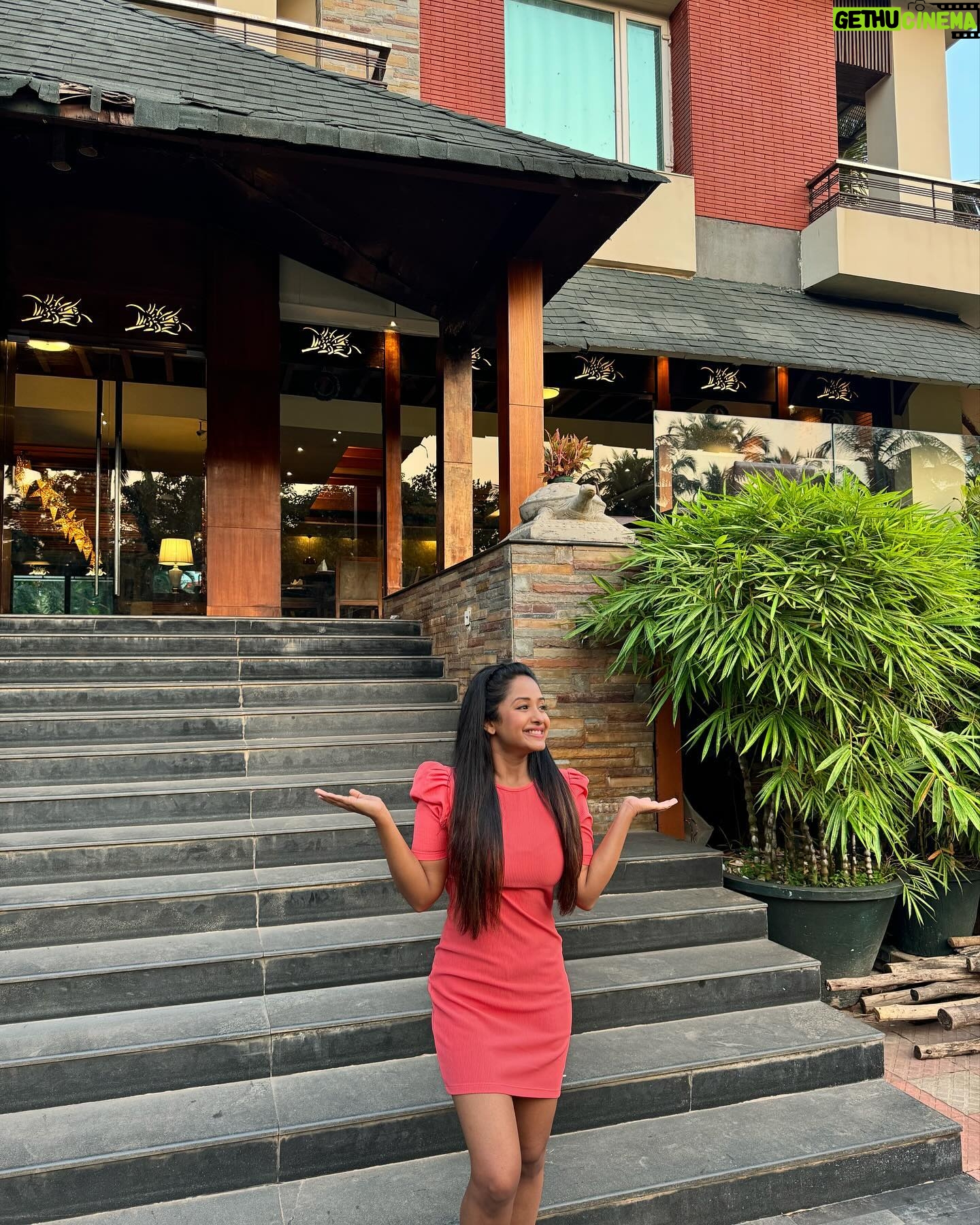 Actress Tina Philip HD Instagram Photos and Wallpapers December 2023 ...