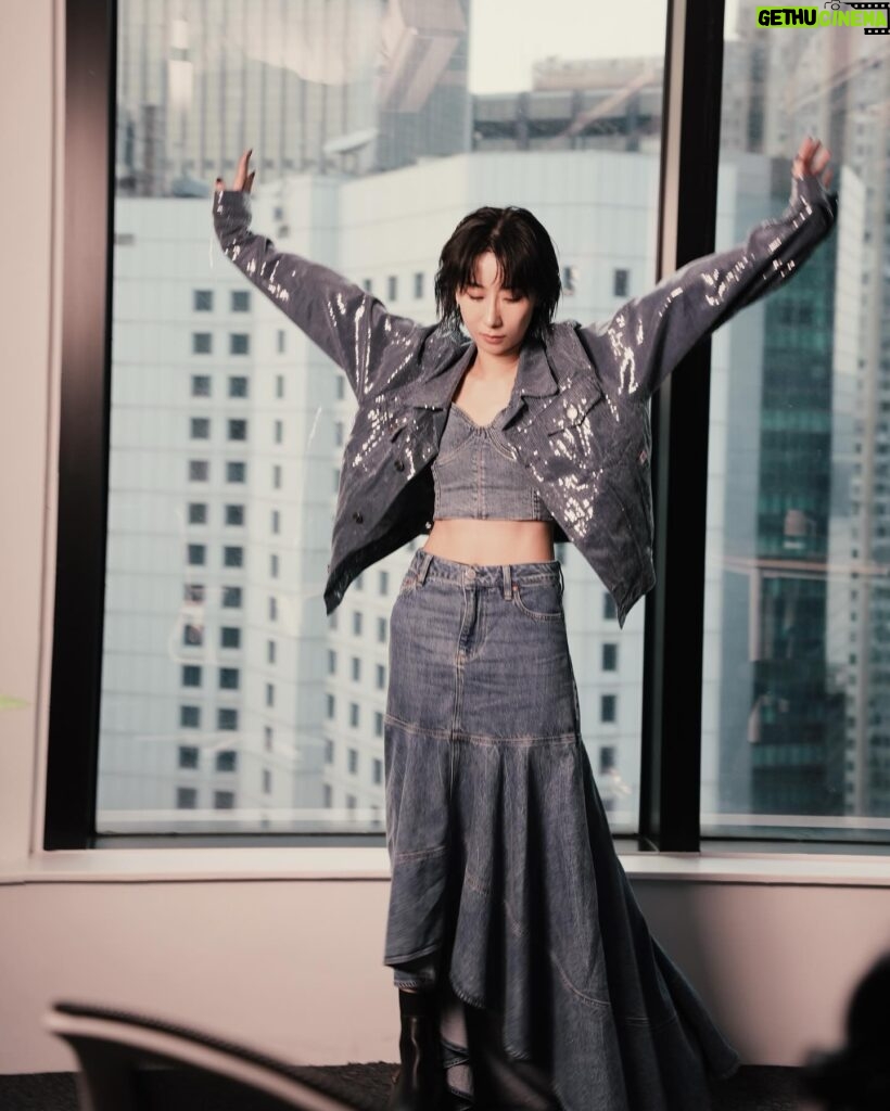 Actress Vincy Chan HD Instagram Photos and Wallpapers April 2024 | Gethu Cinema