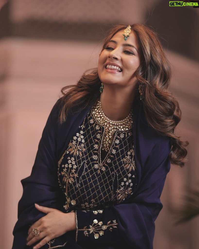 Actress upma Sharma HD Instagram Photos and Wallpapers December 2023 ...