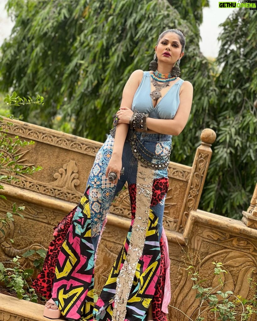 Actress Abha Paul HD Instagram Photos and Wallpapers July 2024 | Gethu ...