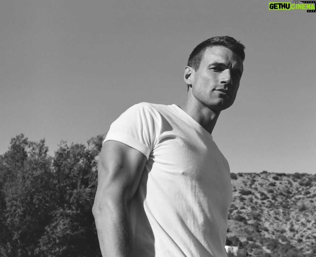 Actor Alex Russell HD Instagram Photos and Wallpapers April 2024 ...
