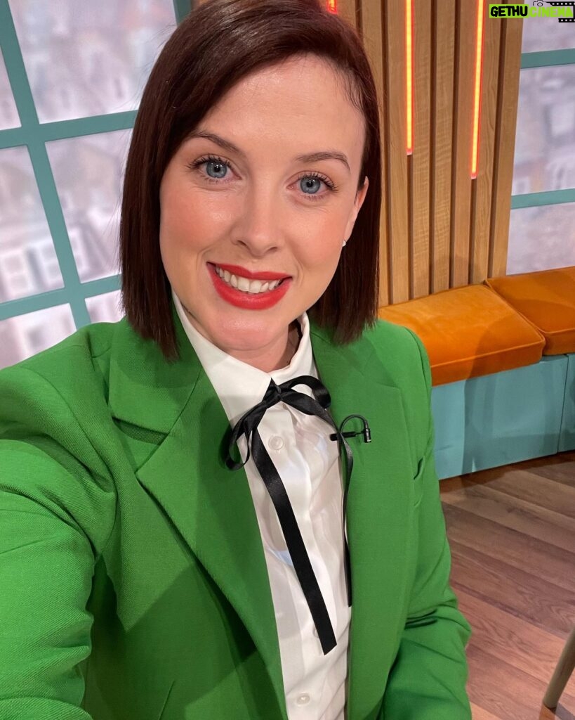 Actress Alexandra Roach HD Instagram Photos and Wallpapers July 2024 ...