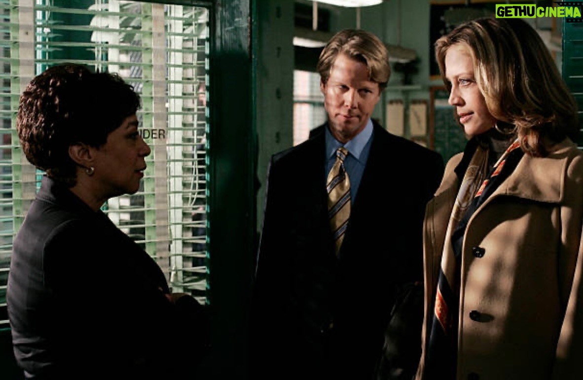 Ally Walker | Gethu Cinema