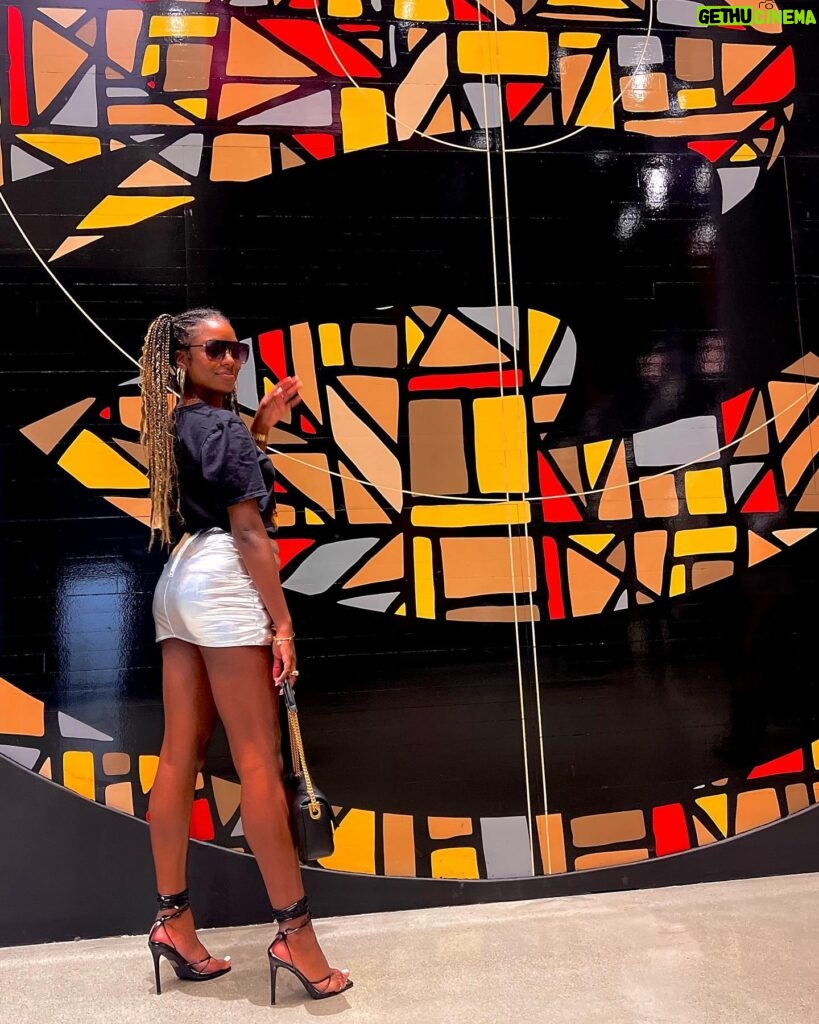 Actress Amber Reign Smith HD Instagram Photos and Wallpapers December ...