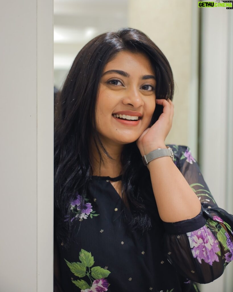 Actress Ammu Abhirami HD Instagram Photos and Wallpapers July 2024 ...