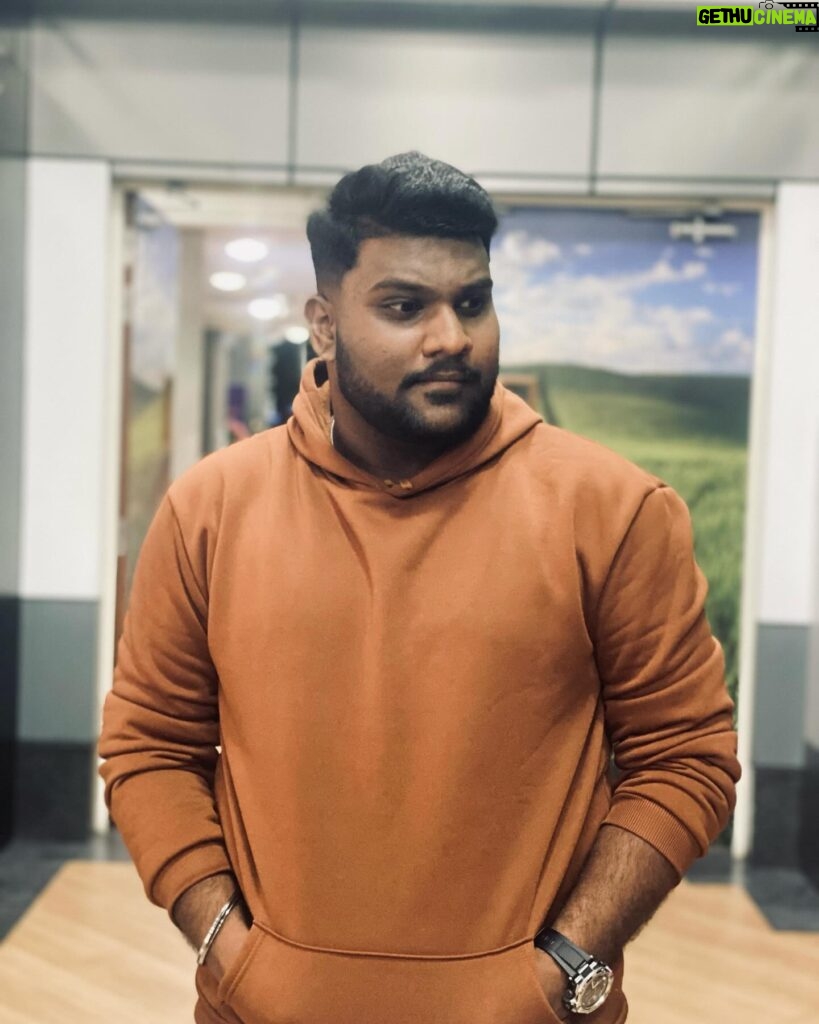 Actor Anand Rajaram HD Instagram Photos and Wallpapers June 2024 ...
