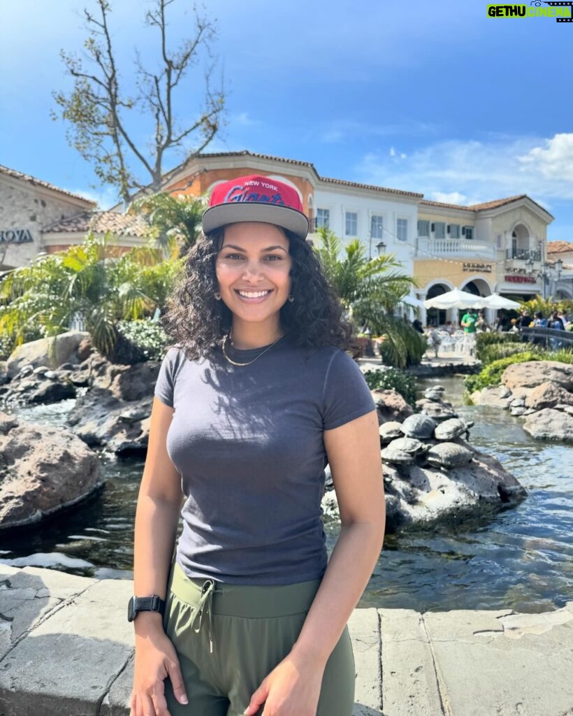 Actress Andrea Cortés HD Instagram Photos and Wallpapers March 2024 ...