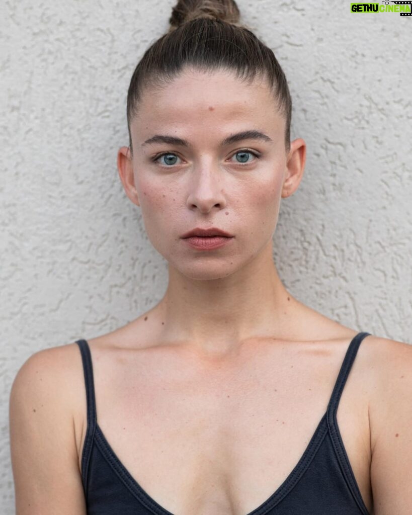 Actress Anna Okuneva HD Instagram Photos and Wallpapers November 2023 ...