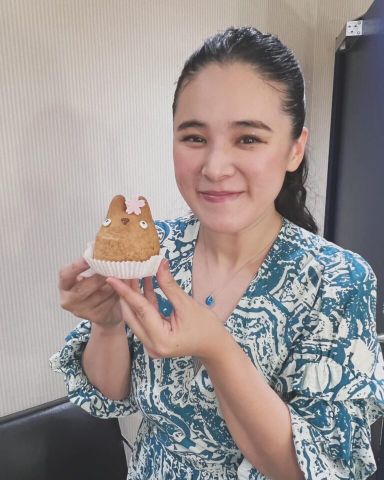 Aoi Teshima’s Instagram: 10 Most Liked Photos