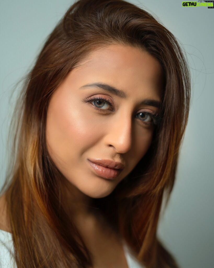 Actress Ariah Agarwal HD Instagram Photos and Wallpapers June 2024 ...