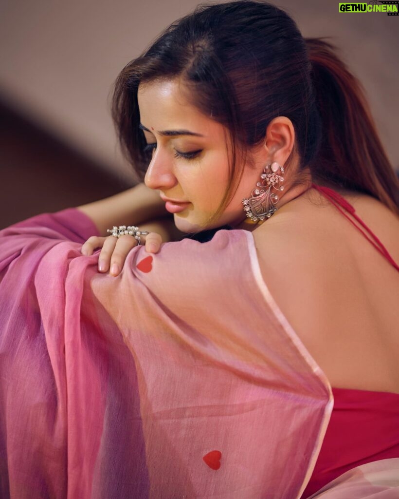 Actress Ashika Ranganath HD Instagram Photos and Wallpapers June 2024 ...