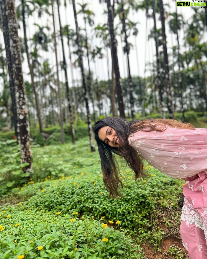 Actress Ashrita Shetty HD Instagram Photos and Wallpapers July 2024 ...