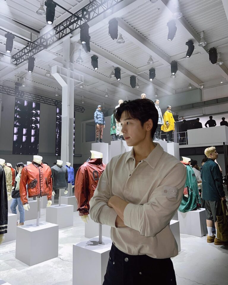 The Most Popular Instagram Photos of Austin Kang: Top 10