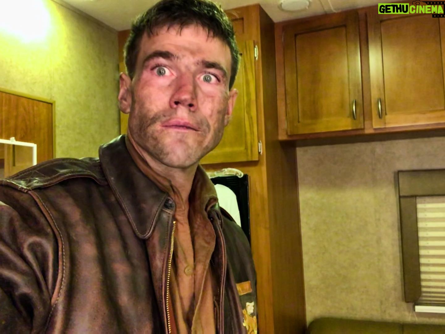 Austin Stowell | Gethu Cinema