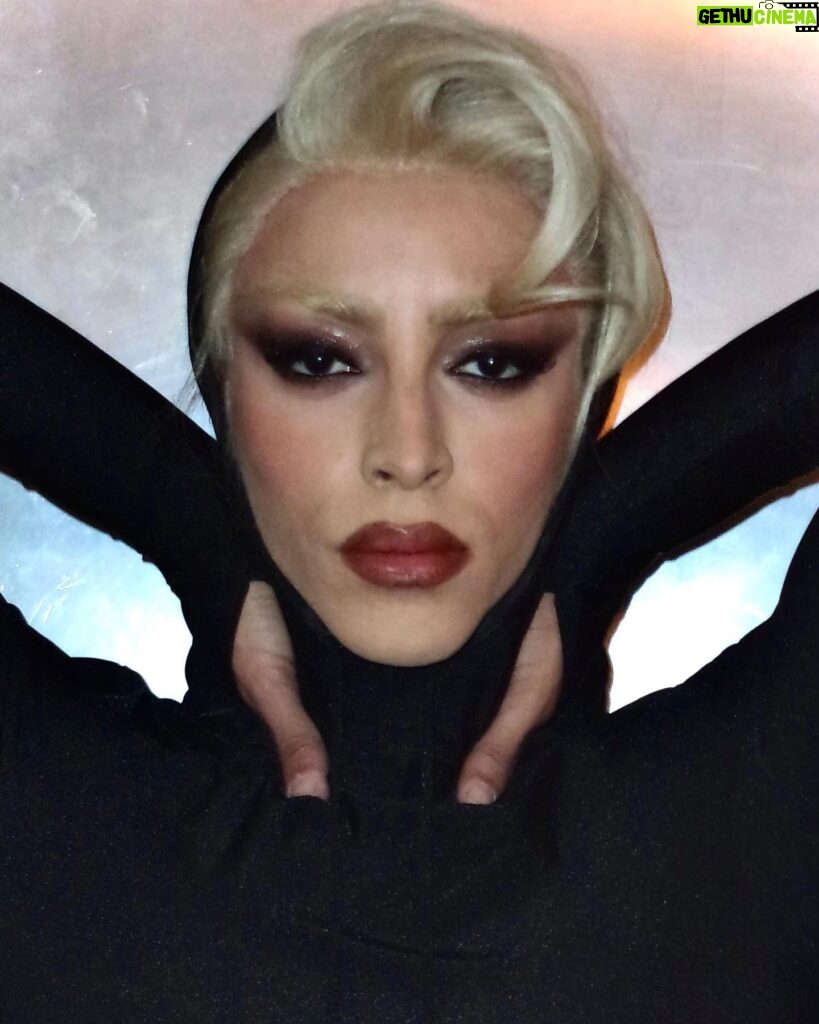 Actor Bilal Hassani HD Instagram Photos and Wallpapers December 2023 ...