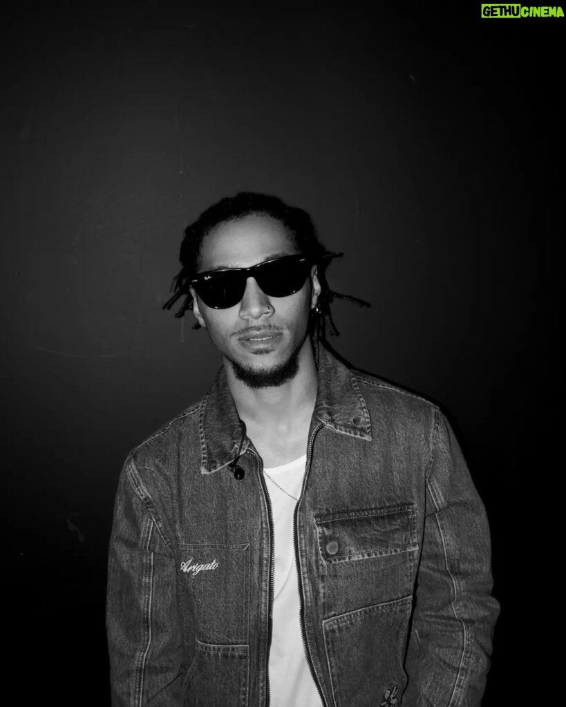 Actor Bluey Robinson HD Instagram Photos and Wallpapers April 2023 ...