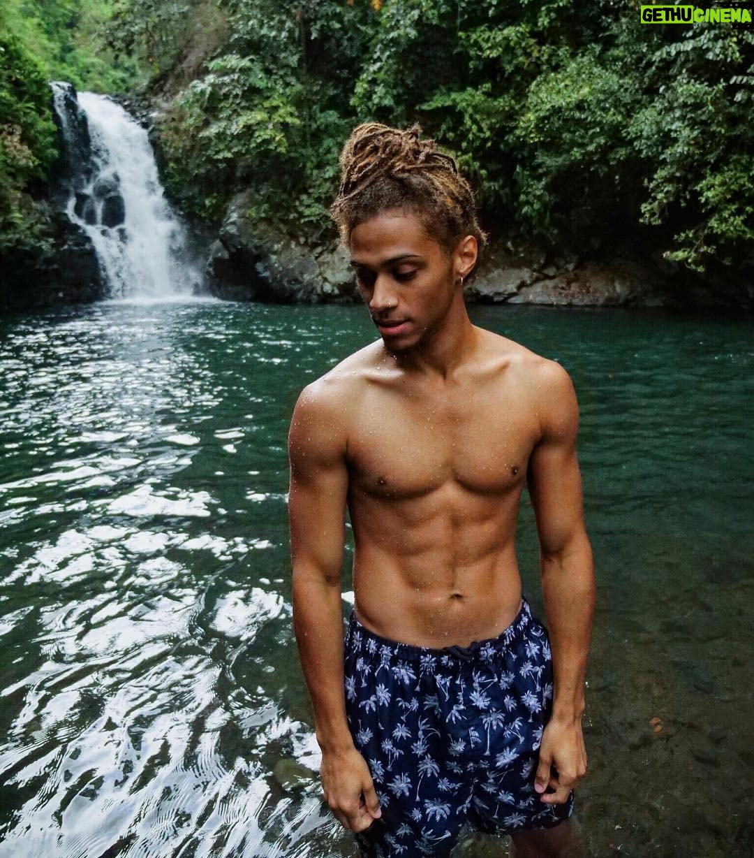 Bluey Robinson | Gethu Cinema